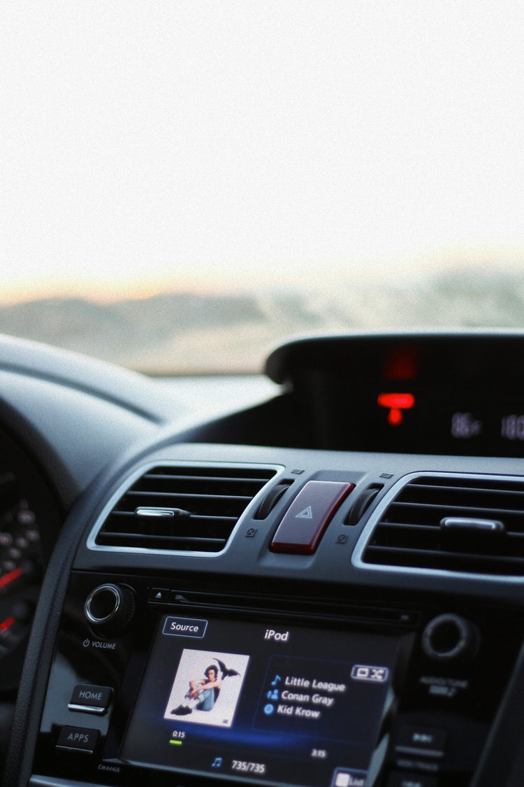 Vergleich Android-Radio und Werkssysteme – Modernisierung oder ...